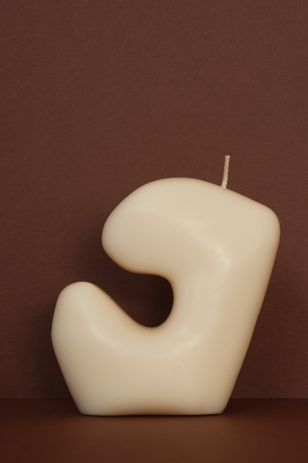 Bone Form Candle Small – ANDREA & JOEN